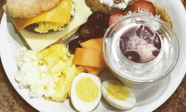 Residence Inn Breakfast Hours, Menu, & Best Dishes 2026